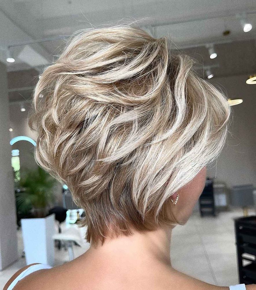 17 Back Views Of Eye Catching Pixie Styles That Are In Trend | Fabbon