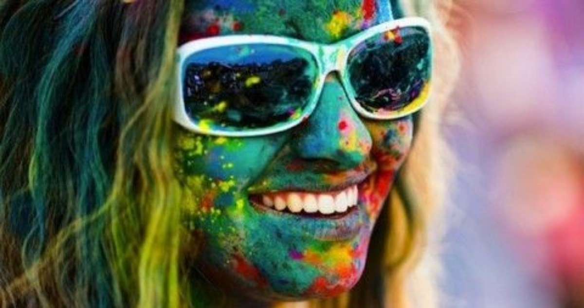 Your Ultimate Guide To Post Holi Skincare And Haircare