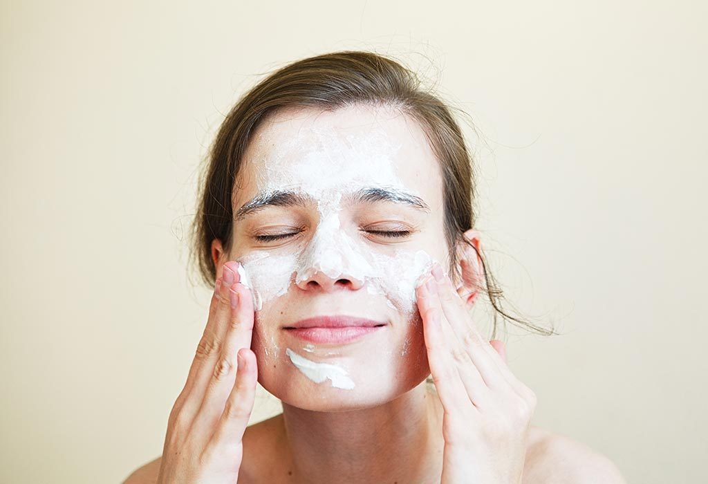15 Most Effective Home Remedies For Face Cleansing | Fabbon