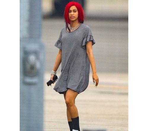 25 Stunning Cardi B No Makeup Photos | Fabbon