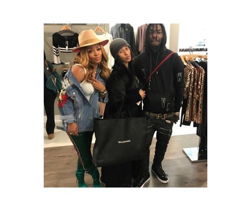 25 Stunning Cardi B No Makeup Photos | Fabbon